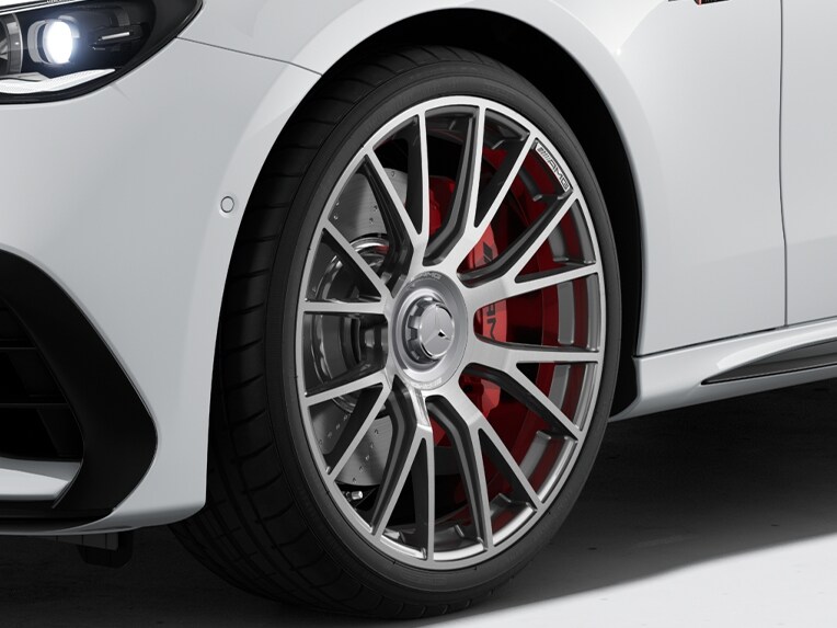 E-Klass Sedan | Mercedes-AMG